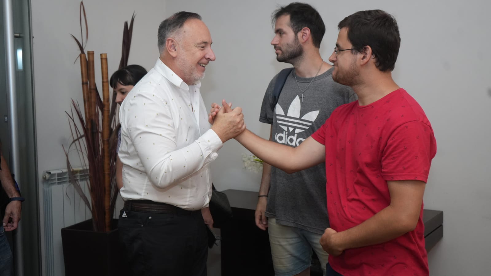 AUDIO | Accastello compartió un desayuno con la prensa y respondió ...