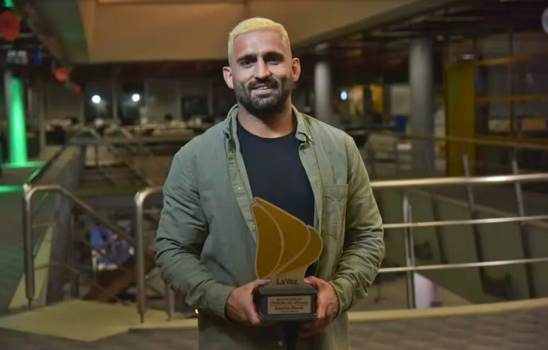En la fiesta de los Premios Estímulo, Gastón Revol fue consagrado como ...